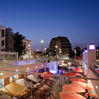 Boulevard Plaza Ñuñoa en Archdaily. | Plan Arquitectos